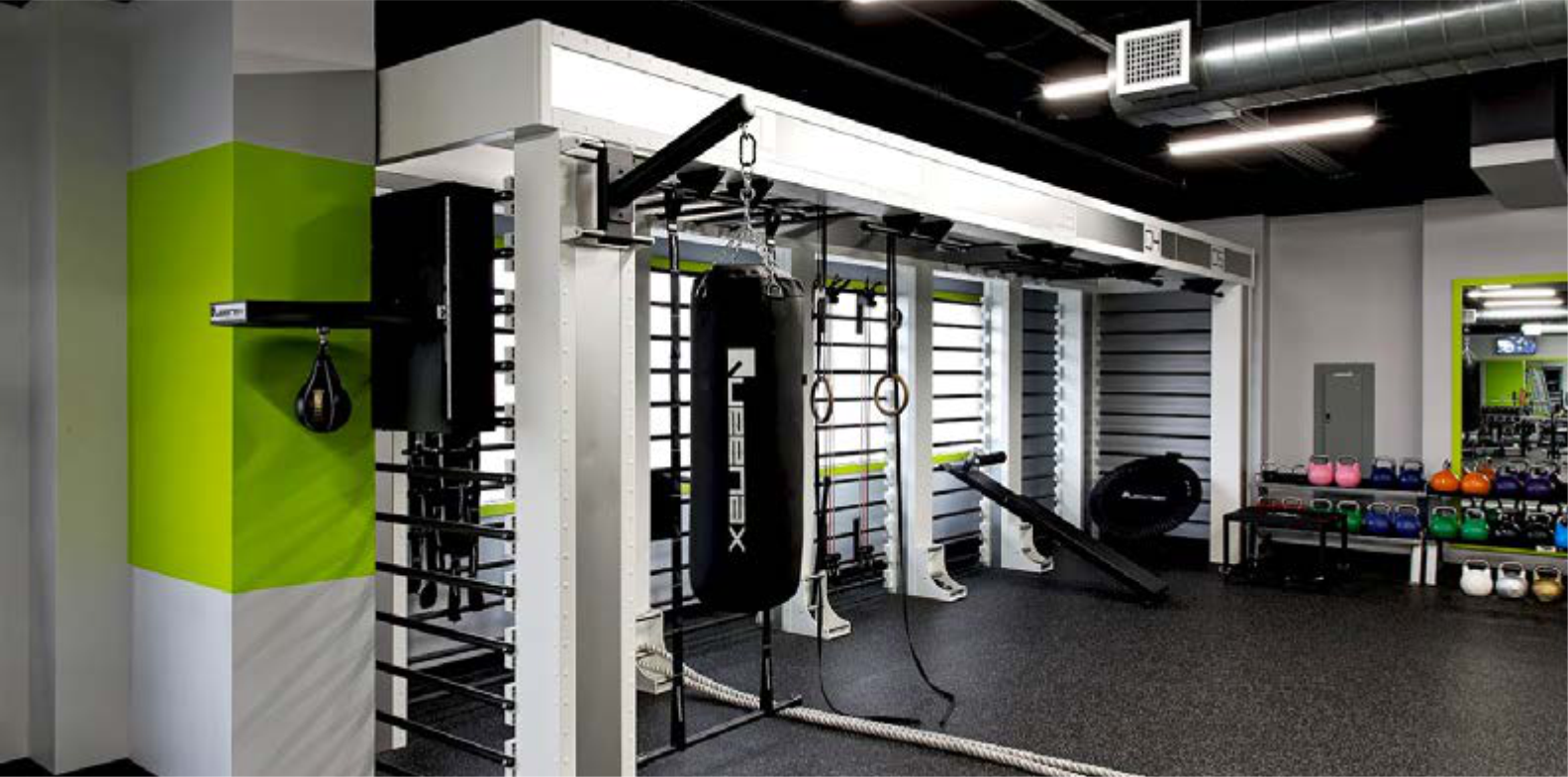 The Cable Crossover - Queenax